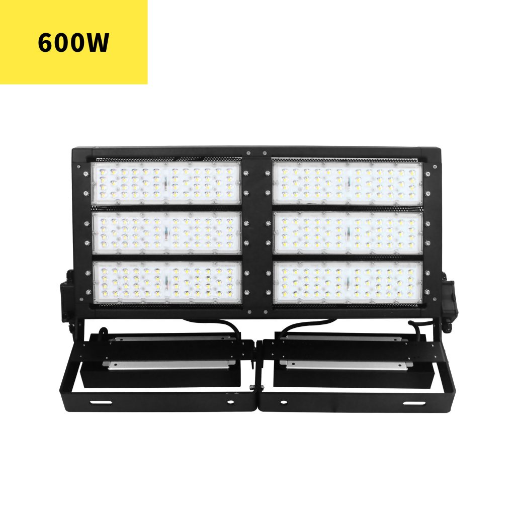 Modular LED Spot/Flood Light - Regent Lighting